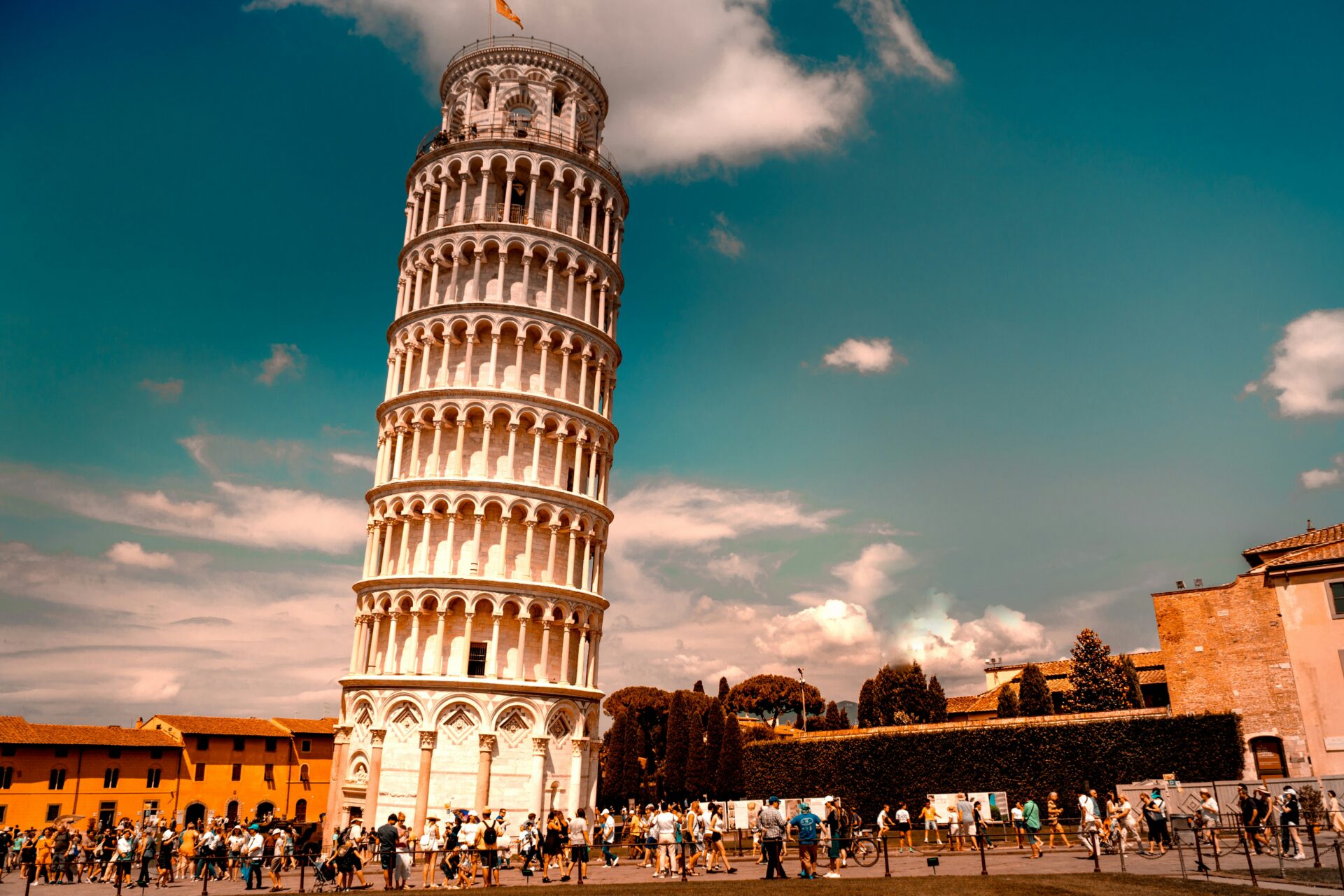 5 Quick Facts About the Leaning Tower of Pisa - History Chronicle